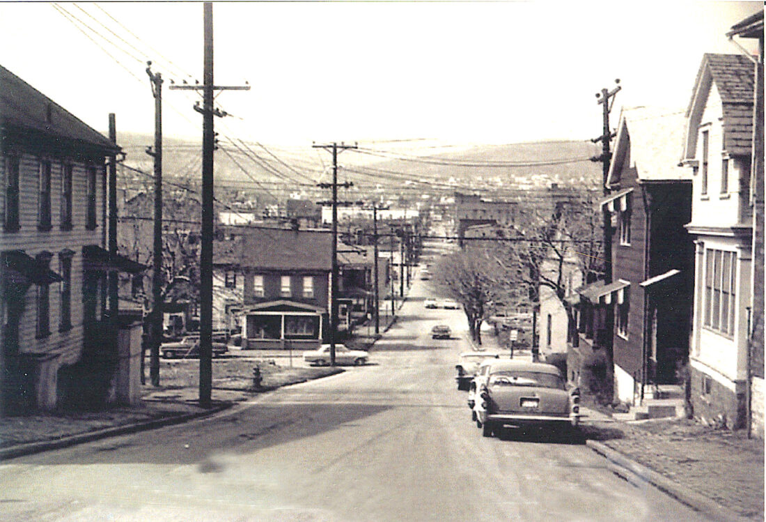 Yesteryear-17th Street and Third Avenue, Altoona, from mid-1960s | News ...